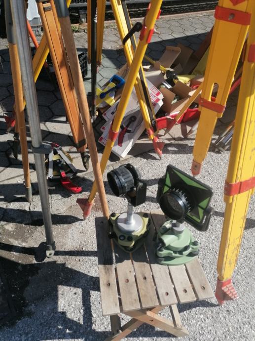 GEODETSKA OPREMA