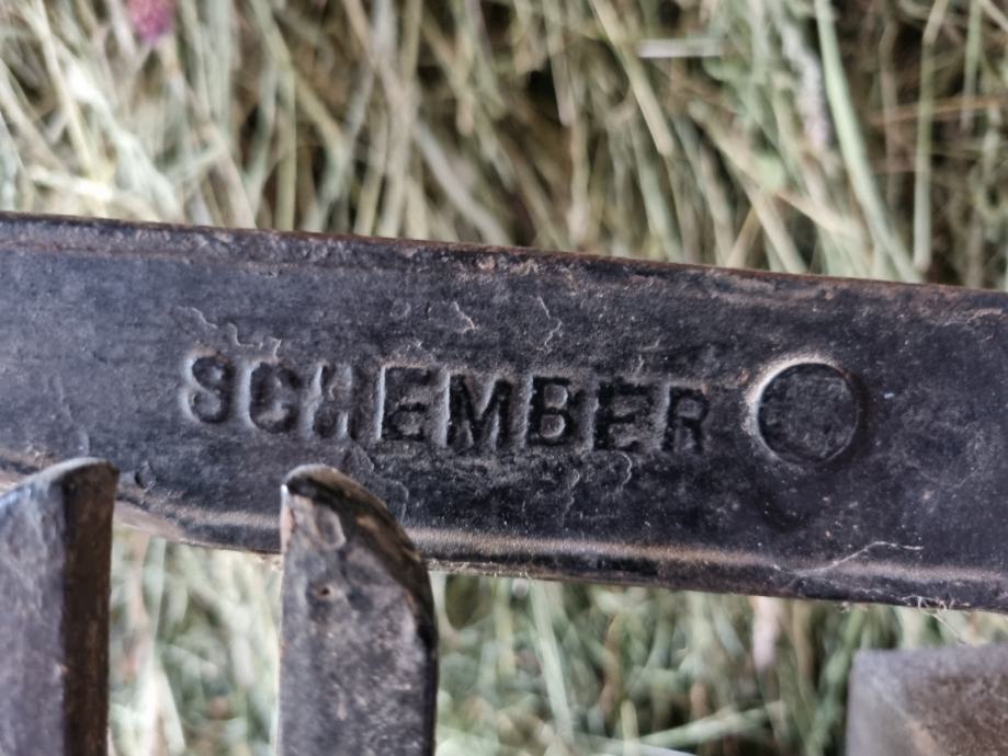 Starinska tehtnica Schember