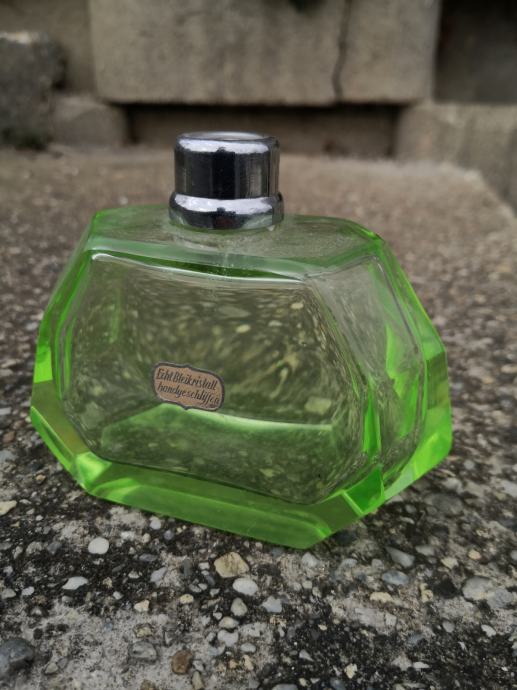 Art Deco Uranium Glass,uranova ruda,vintage kristal