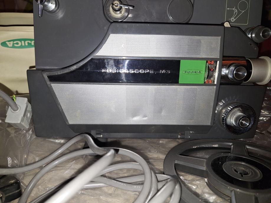 Fujicascope M3 – Film projektor