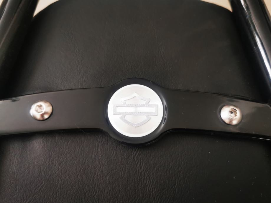 Harley davidson Iron 883 (sedež sopotnika, naslon sopotnika, blazina)