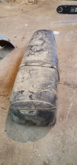 Sedež za tomos