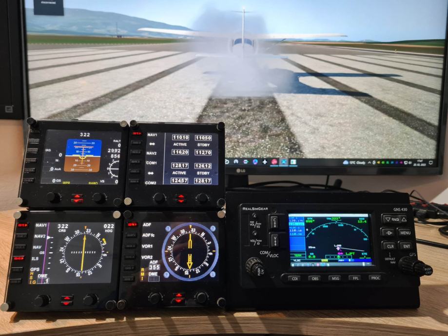 Saitek instrument panel + GNS 430