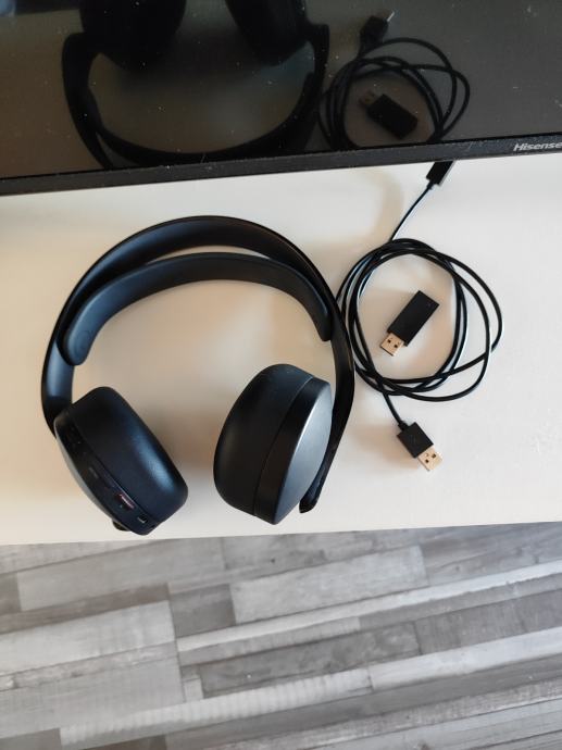 PlayStation PULSE 3D Wireless Headset – Midnight Black
