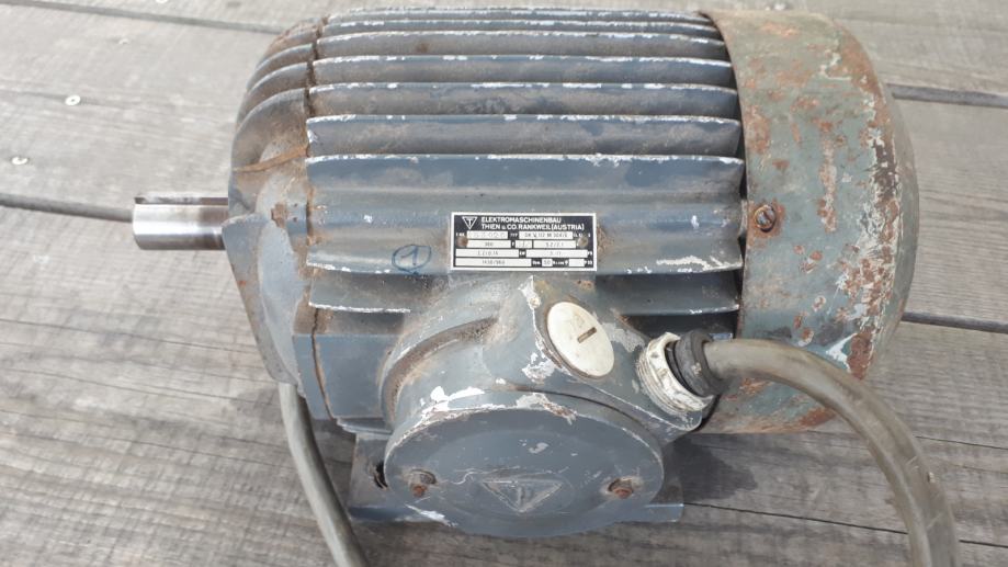 EL.MOTOR 380V 2.2 KW/1400/OBR/ 0.75KW/ 920 OBR/MIN