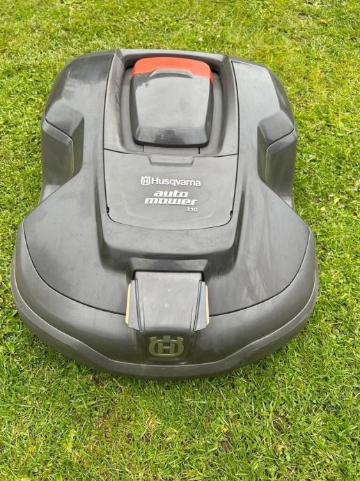 Robotska kosilnica Husqvarna Automower 310