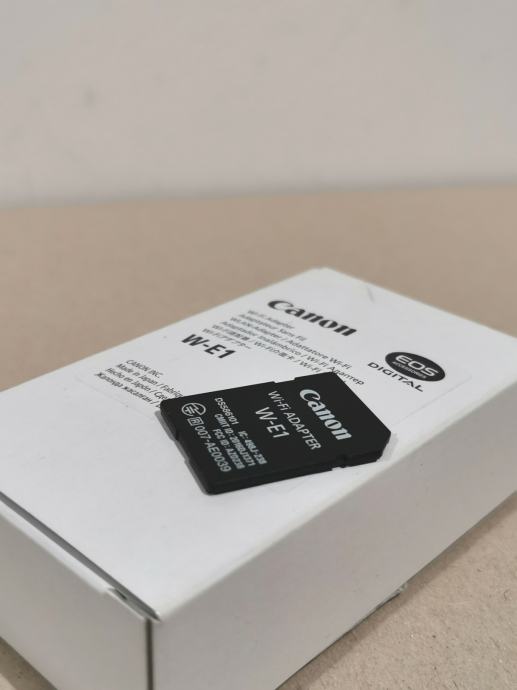 Canon filter Protect 67 mm in WiFi adapter Canon W-E1