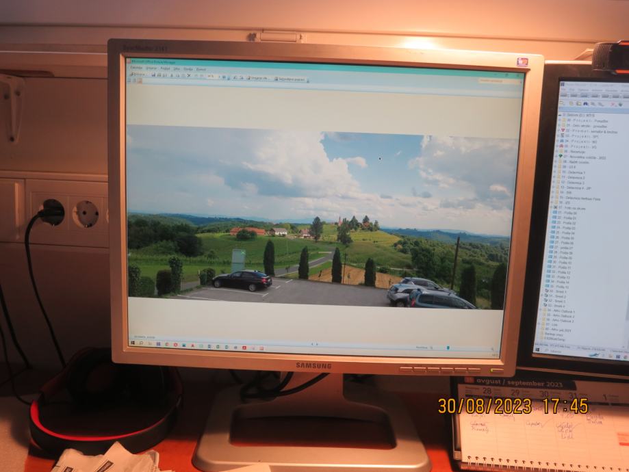 Samsung monitor 214T