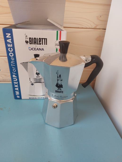 Aparat za kavo Bialetti Moka Express kafetiera