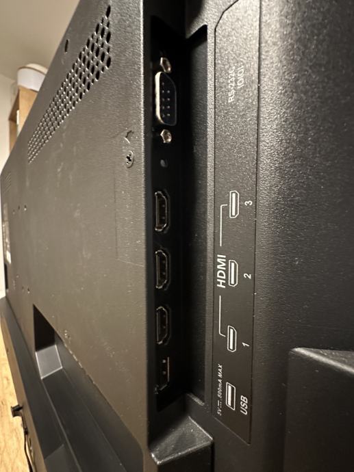 NEC 32 Digital signage display / FULL HD