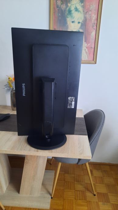 Philips 32 Monitor 328P 4K UltraClear 3840x2160 60Hz