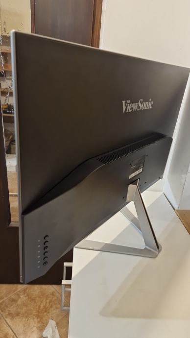 Led ekran 32 inch zaslon