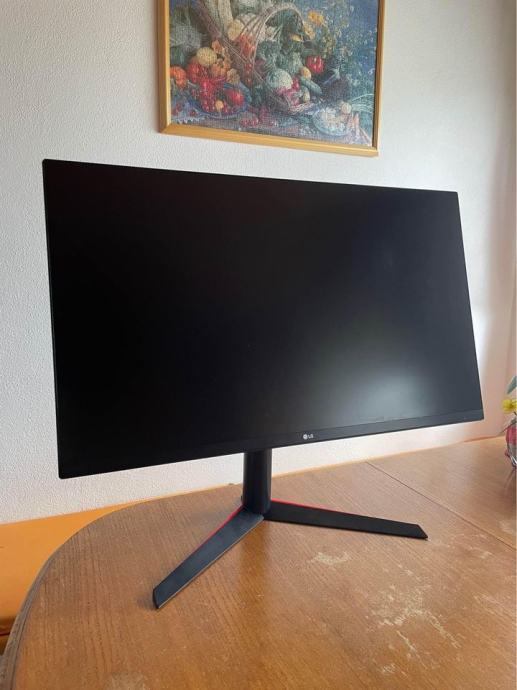 LG monitor 80cm 144hz