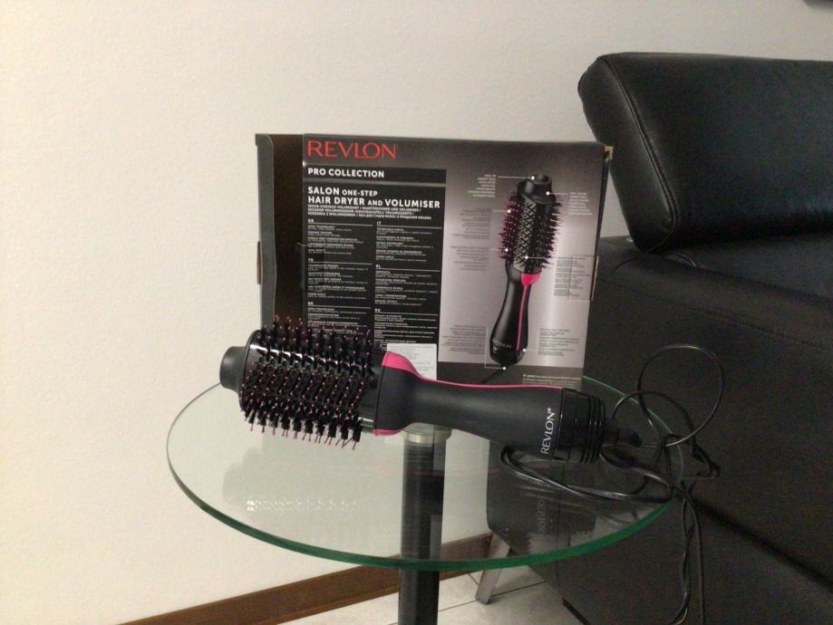 Revlon pro collection Salon one -step hair dryer and volumiser