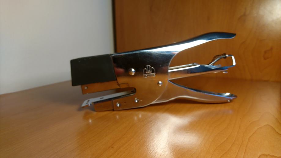 Spenjalnik Za Papir Primula 12