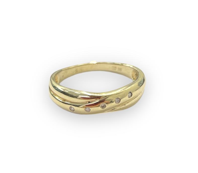 (8242) Zlati prstan “LUMINOSO” 14K 585/1000; masa=3.15g
