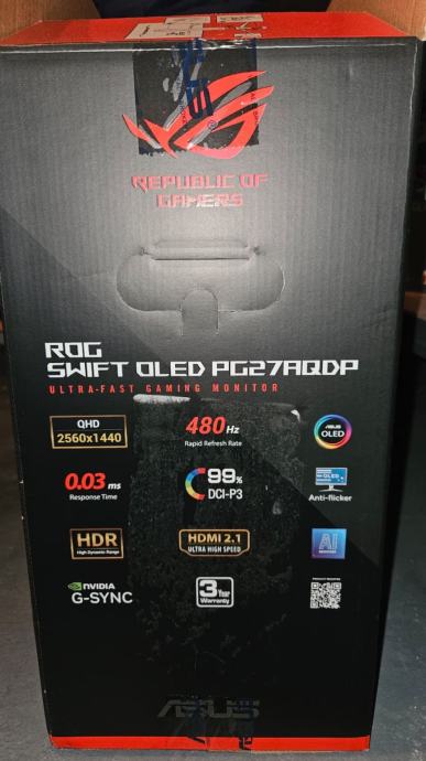 Asus ROG Swift OLED PG27AQDP 480Hz 27 inčev – kot nov!