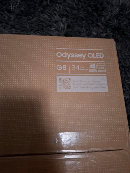 Samsung Odyssey OLED G8 – 34 palcev, WQHD, 175 Hz, zaslon OLED