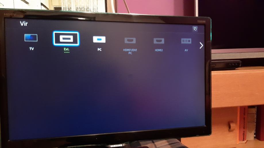 SAMSUNG T22D390EW MONITOR