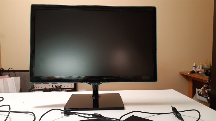 SAMSUNG T22D390EW MONITOR