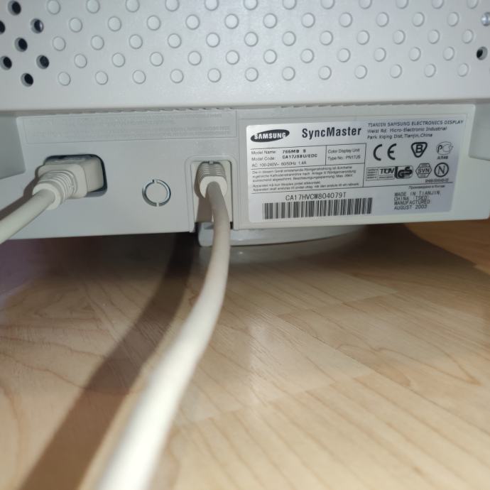 Vintage CRT Monitor Samsung SyncMaster 765 MB
