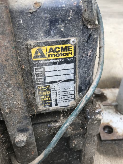 Acme motor za dele