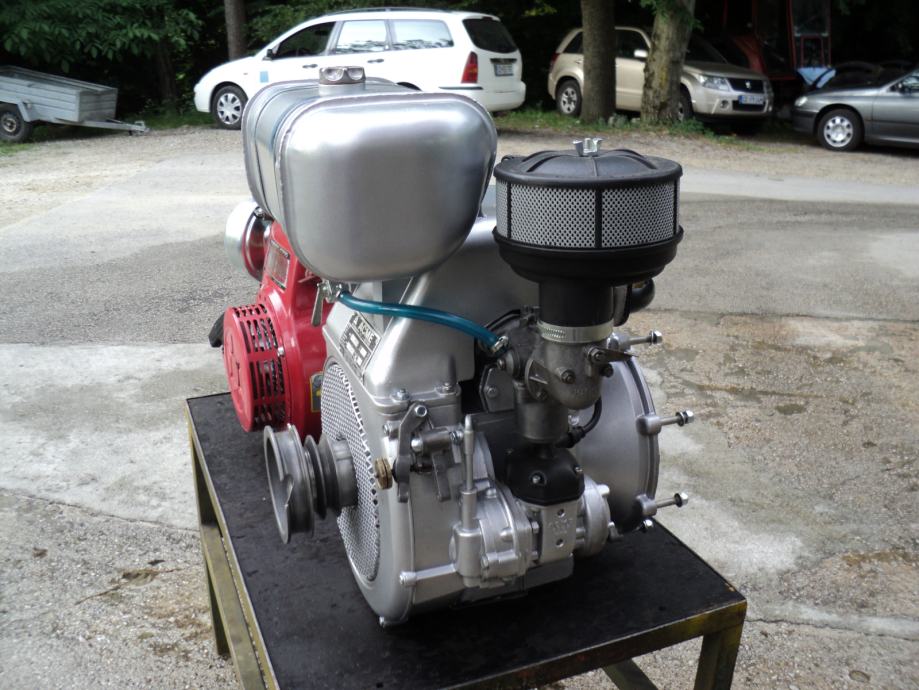 Bencinski motor Honda G300
