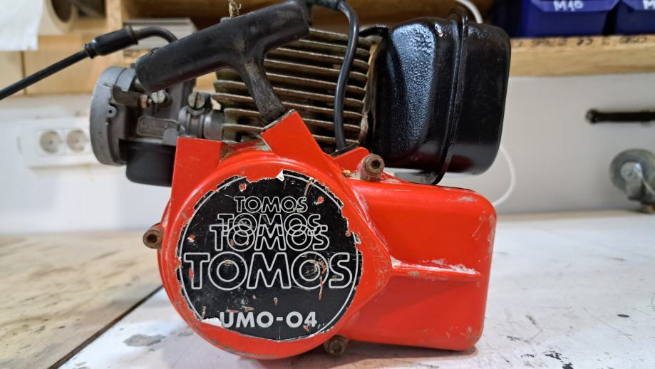 TOMOS UMO-04