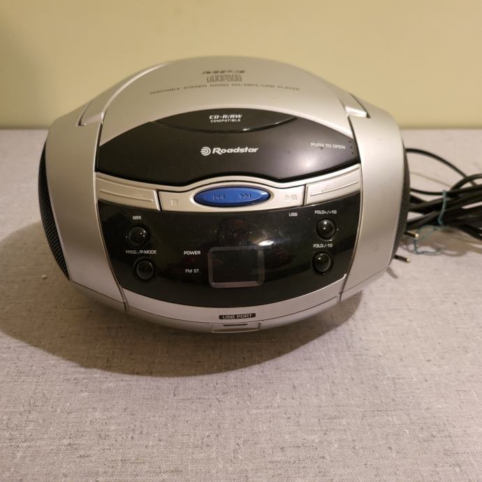 CD/MP3 PLAYER WITH USB PORT,AM/FM RADIO, KASETOFON, CD, ROADSTAR CDR
