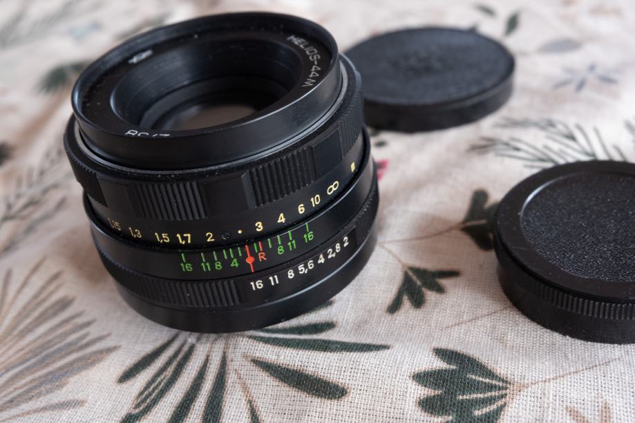 KMZ Helios-44M 58 mm F/2 M42