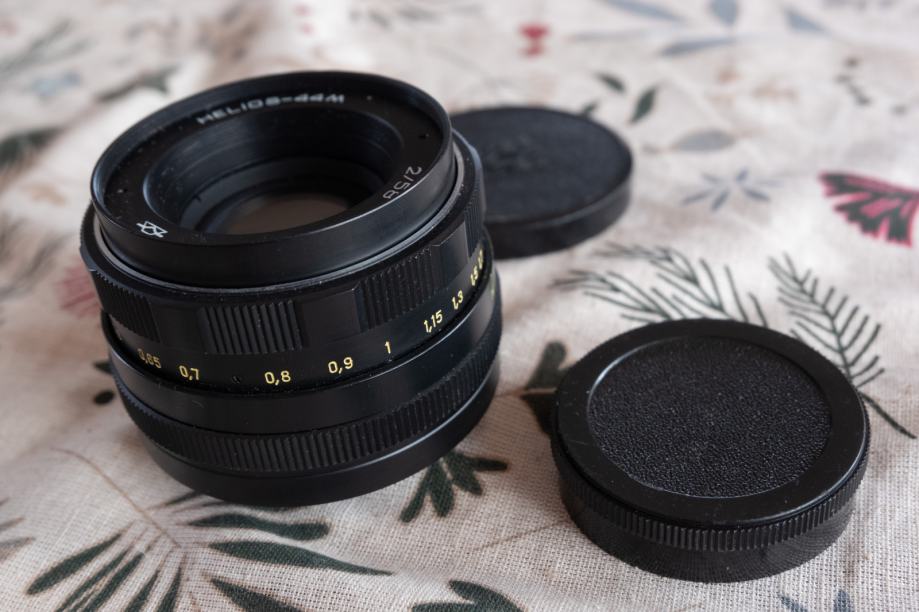 KMZ Helios-44M 58 mm F/2 M42