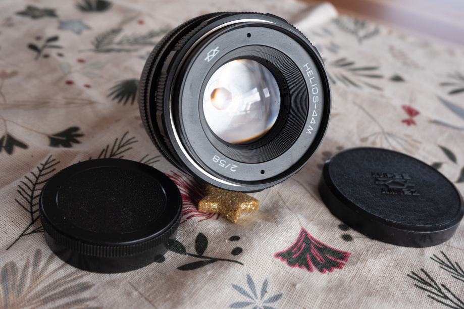 KMZ Helios-44M 58 mm F/2 M42