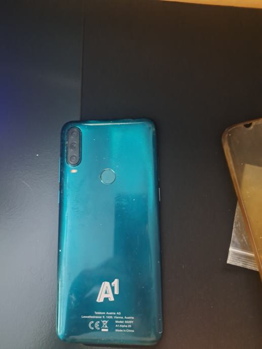 Pametni telefon A1 Alpha 20
