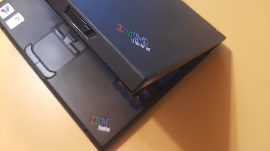 IBM ThinkPad T42