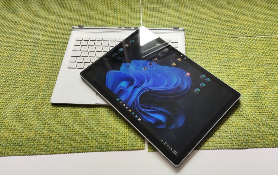Microsoft Surface book, touchscreen 2 in 1, win 11, laptop, tablica