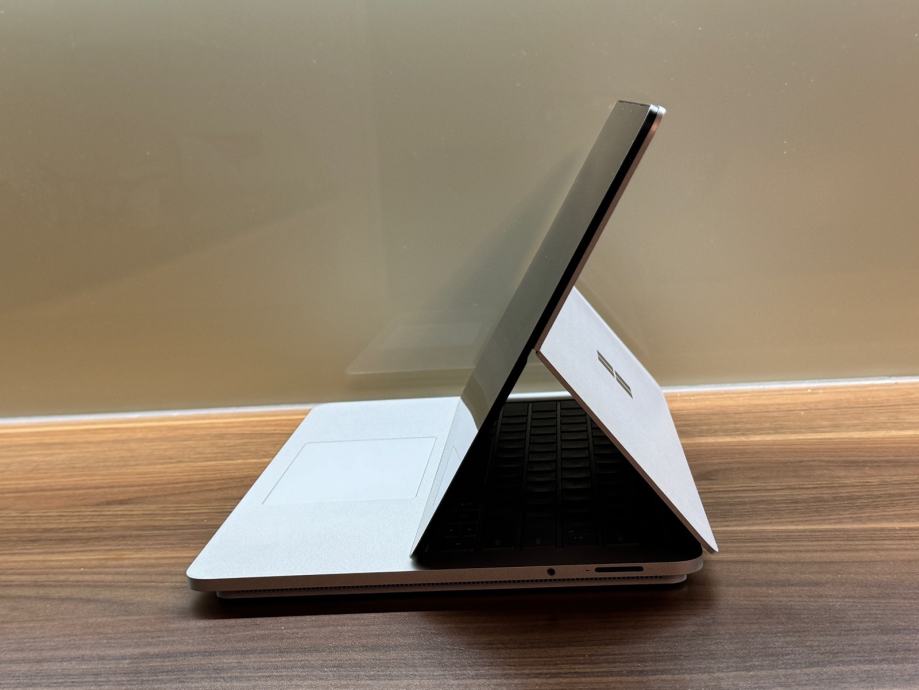 Surface STUDIO i7/32GB/2TB