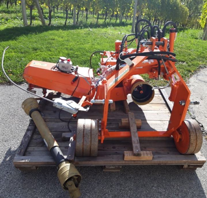 FREZA ZA MEDVRSTNO OBDELAVO RINIERI FS 130/50 letnik 2020