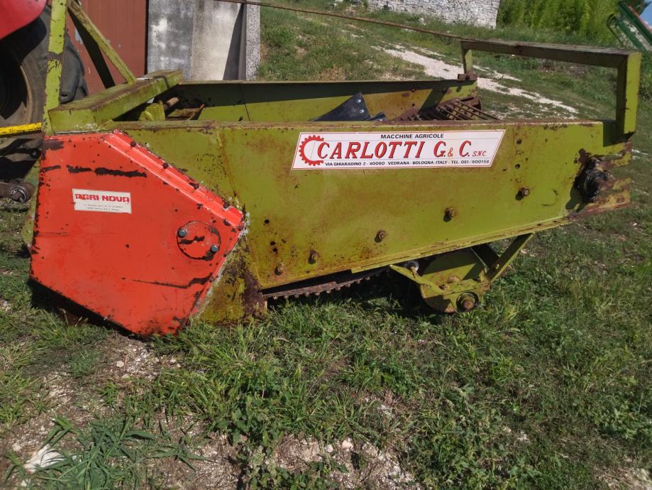 Izkopalnik za čebulo carlotti 130