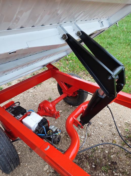 mini kiper prikolica