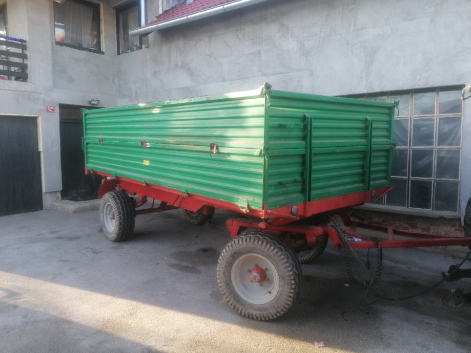 Kiper prikolica 8T