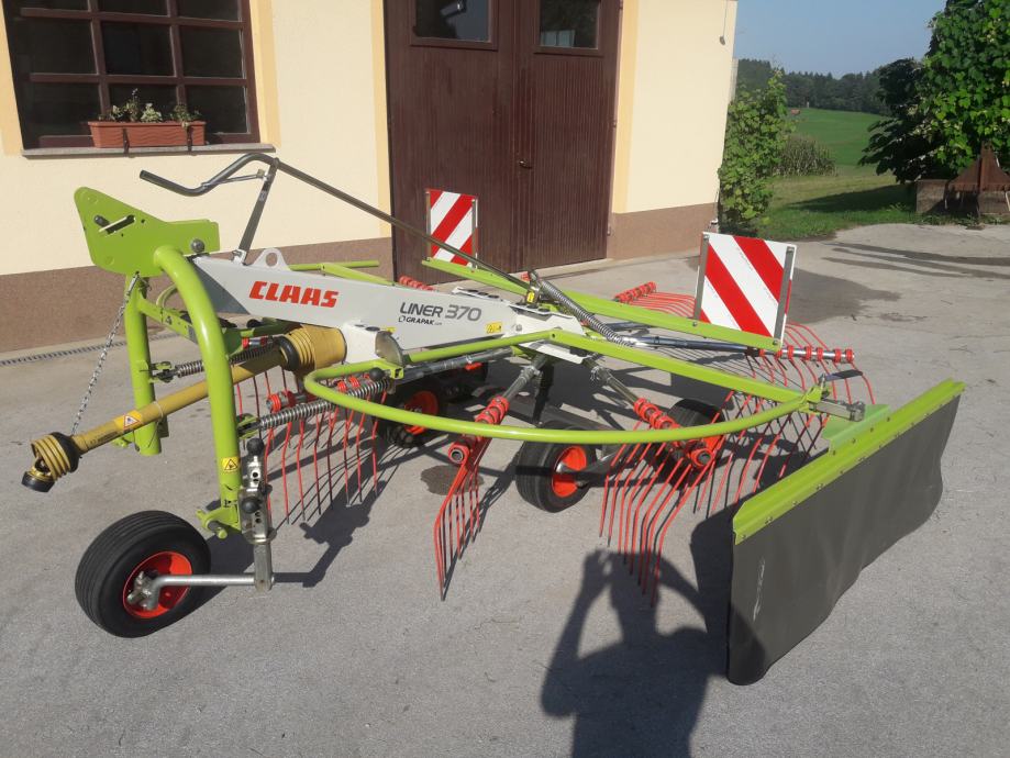 ZGRABLJALNIK CLAAS LINER 370