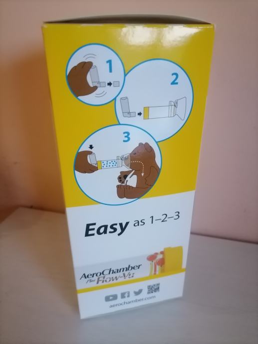 Nastavek z masko za inhalatorjev (ventolin, flixotide...)