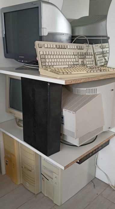 2x STARI RAČUNALNIK AGP ISA DOS WIN98 - RETRO + MONITOR + TIPKOVNICA
