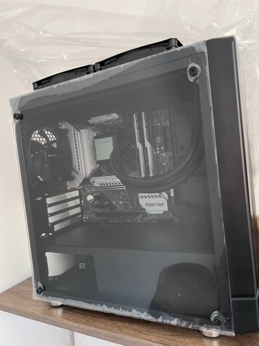 AM4 Plošča + Ram + 280mm AIO + nvme SSD (NOVO)