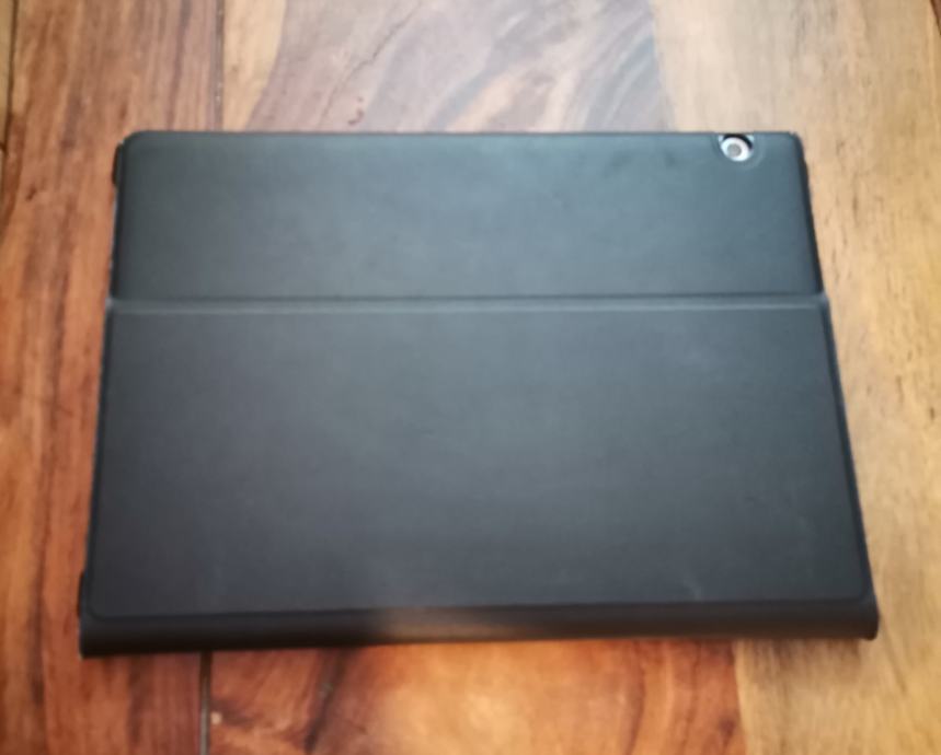 Huawei tablica mediatab t3 10 z ovitkom