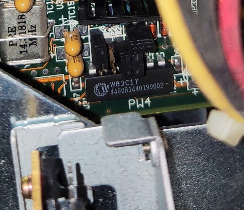 Retro konfiguracija PC Abit Cyrix 40 mhz 486 5.25 disketa 1.2mb Triden