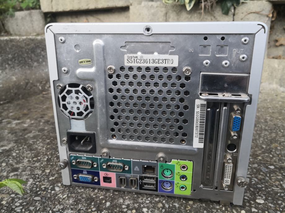 Retro PC SHUTTLE X računalnik,star računalnik,