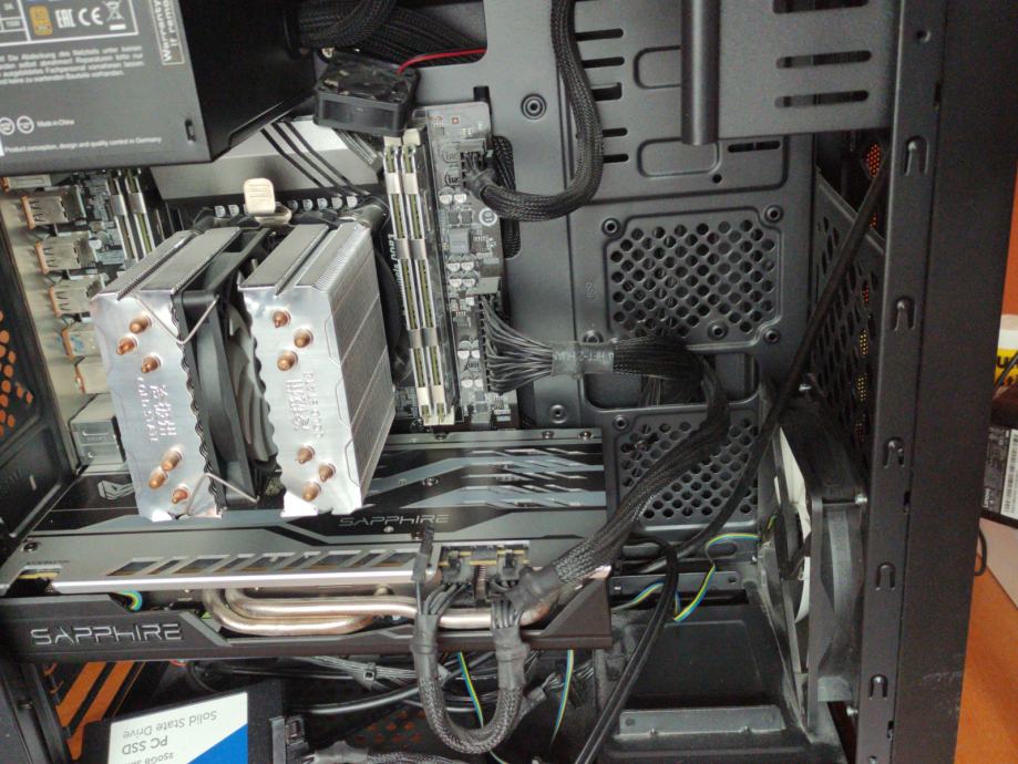 Workstation/gaming pc, Xeon 2689, 32GB DDR3 ECC RAM-a, RX 580 4GB