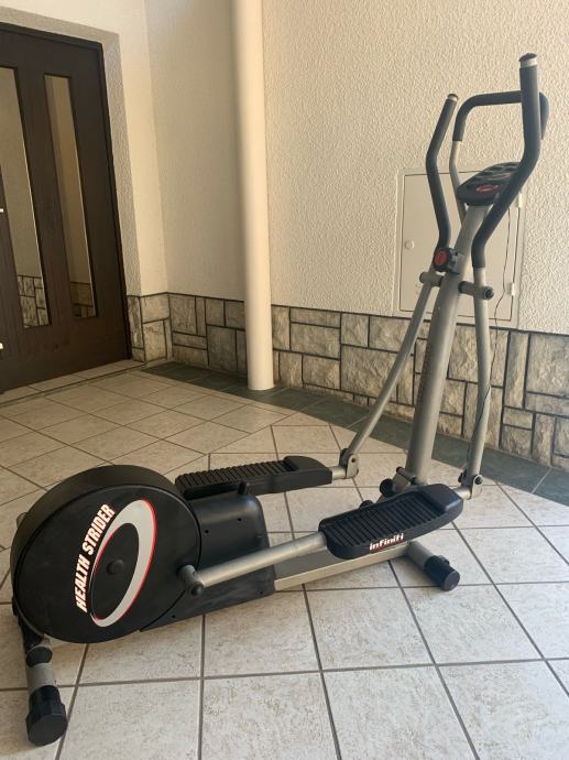 Eliptični trenažer (Trainer Cross Infiniti) - sobno kolo (orbitrek)