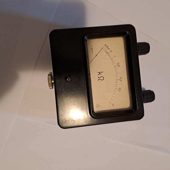 OM-meter,ommeter,multimeter,,star voltmeter,potenciometer,merilnik tok